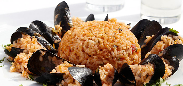 Restaurant zefiros, fish tavern, restaurants in Piraeus, fresh seafood ...